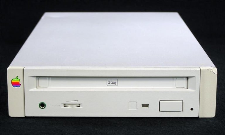 Macintosh PowerBook 170 Datasheet - Silicon Features