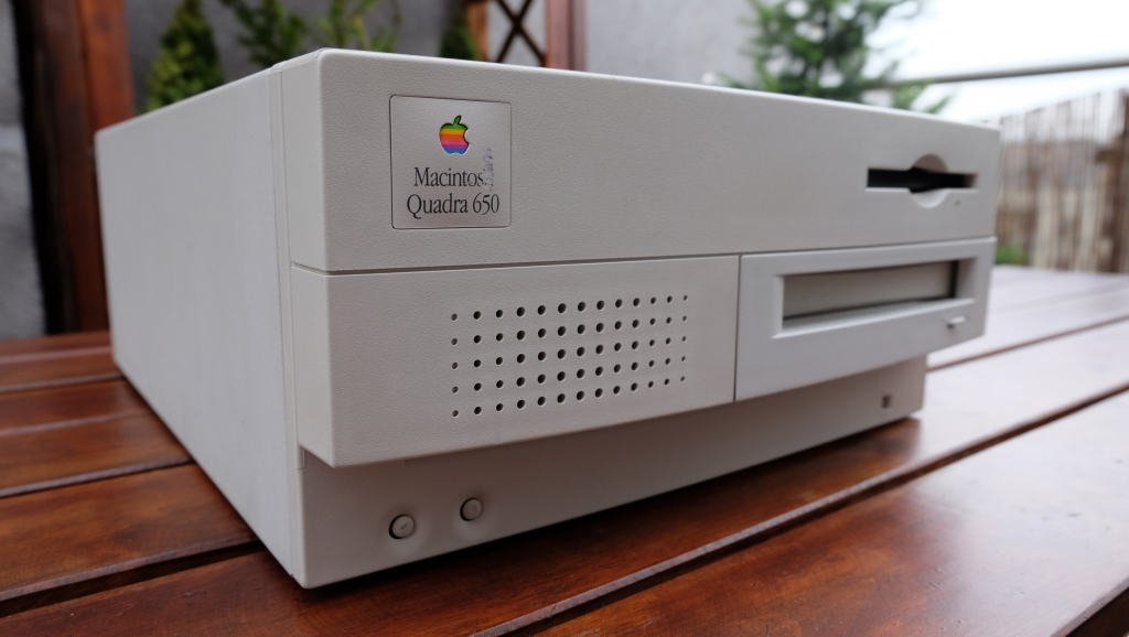 Macintosh Quadra 650 Datasheet - Silicon Features